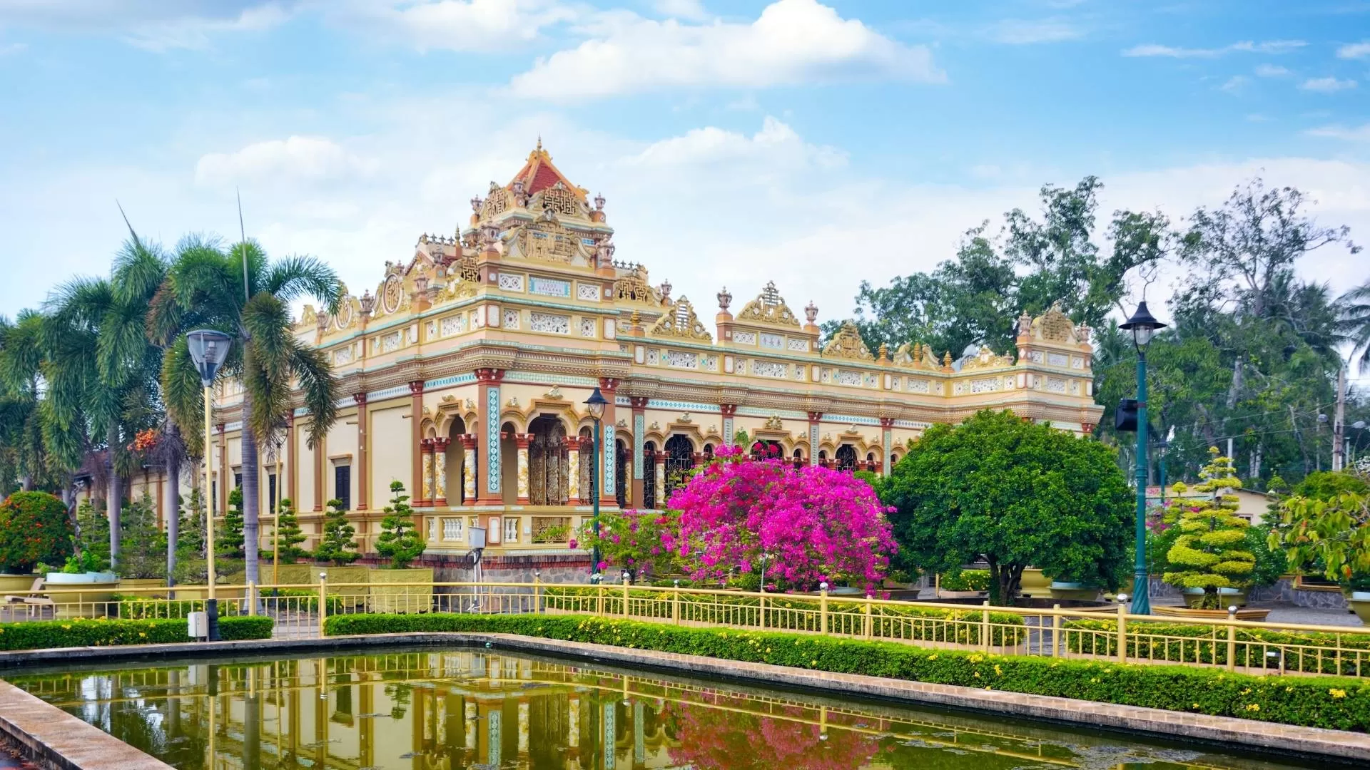 Top 7 must-see attractions in Mekong Delta